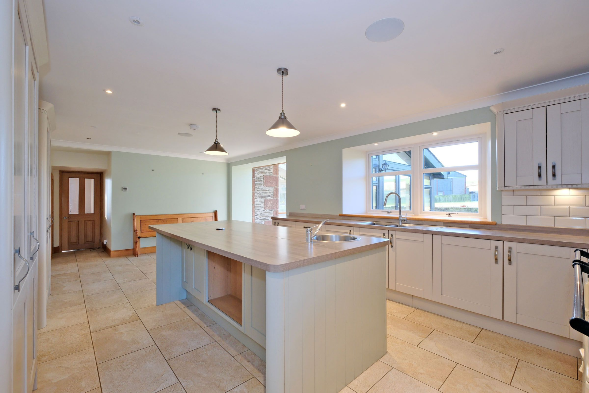 Upper Thorneybank Farmhouse, Buildings & Land | Aberdeen & Northern Estates